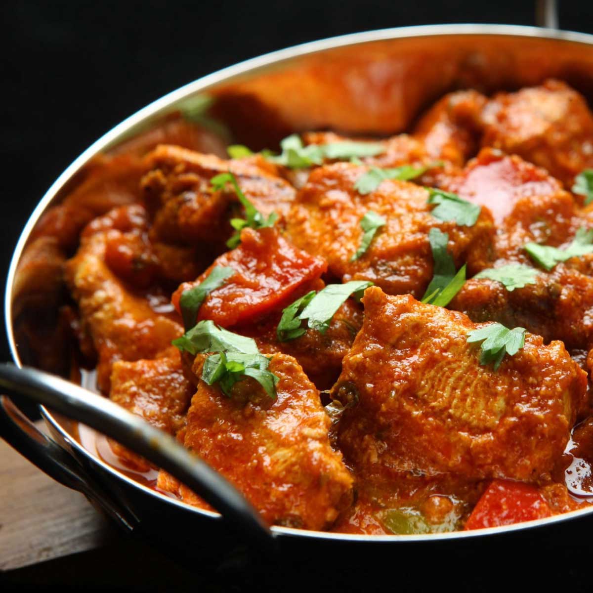 Find something unique and tasty at the Curry Bar | ElPatron